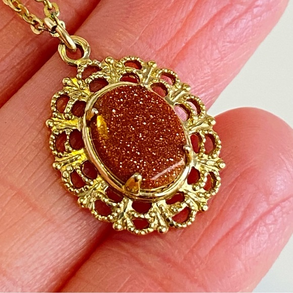 Vintage | Jewelry | Vintage Goldstone Pendant Necklace Gold Tone ...
